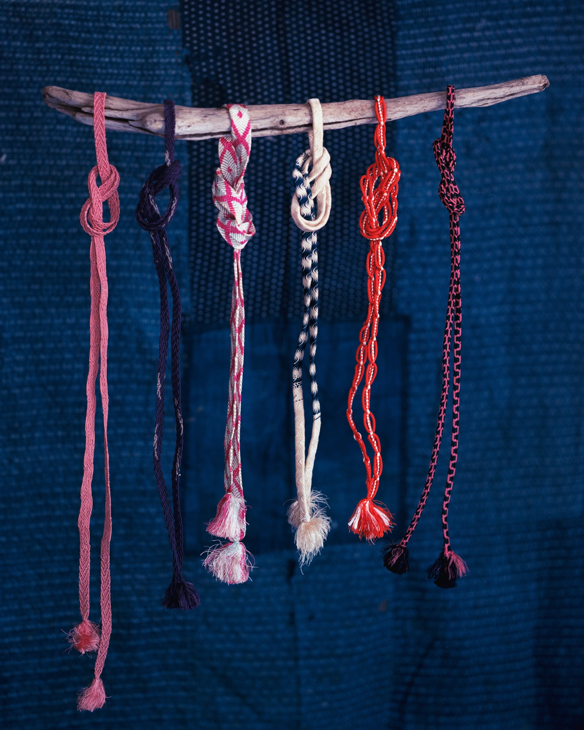 Knotted Obijime Fine Art Photograph – Textile Hive
